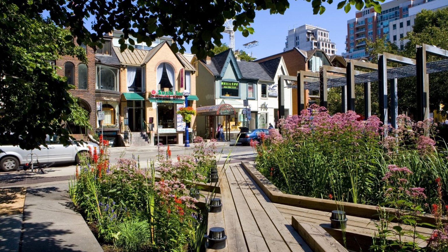 Luxury Shopping Spots In The Bloor-Yorkville Area - Lifestyle Toronto